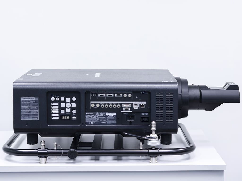 EVO frame series for projectors | EXACT solutions